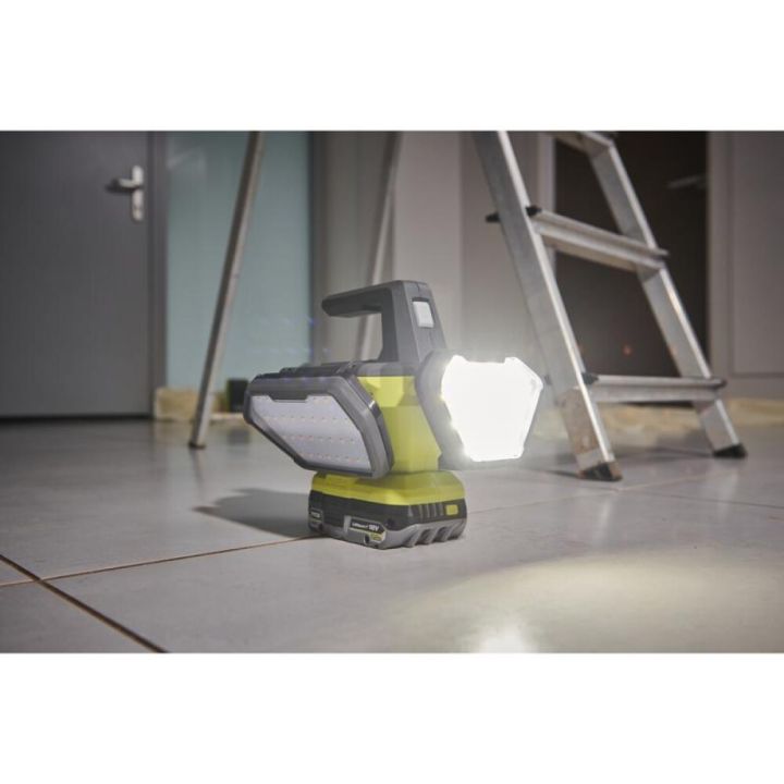ARBETSBELYSNING RYOBI R18L360-0 ONE+ 18V UTAN BATT | BAUHAUS