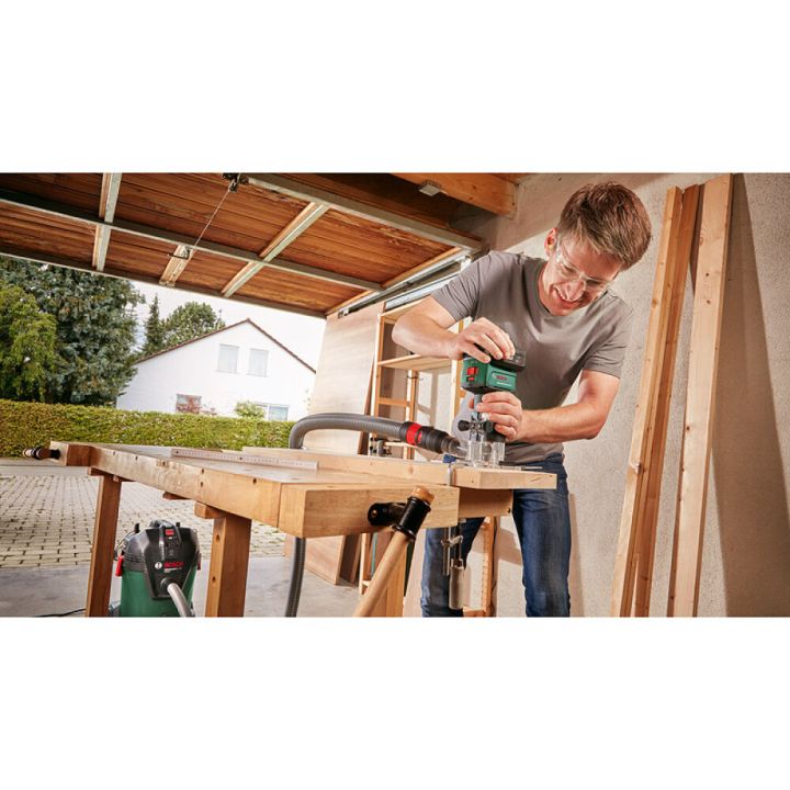 HANDÖVERFRÄS BOSCH ADVANCED TRIM ROUTER 18V-8 UTAN | BAUHAUS