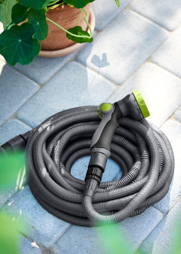 VATTENSLANG GROUW FLEXIBEL 10-30M | BAUHAUS