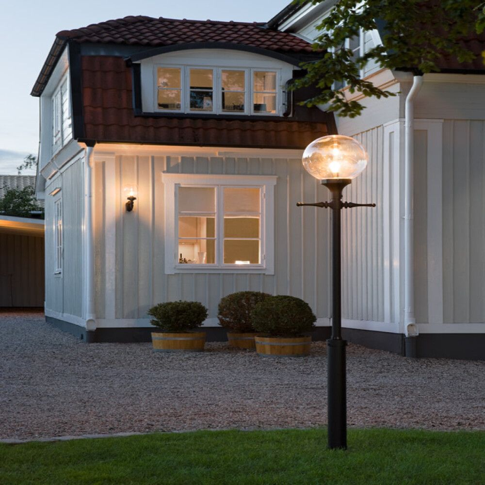 LYKTSTOLPE KONSTSMIDE ORION SVART 100W E27 IP23 | BAUHAUS