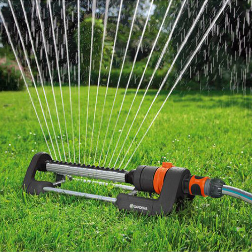 Bevattning från Gardena - All bevattning för trädgården du kan behöva ...